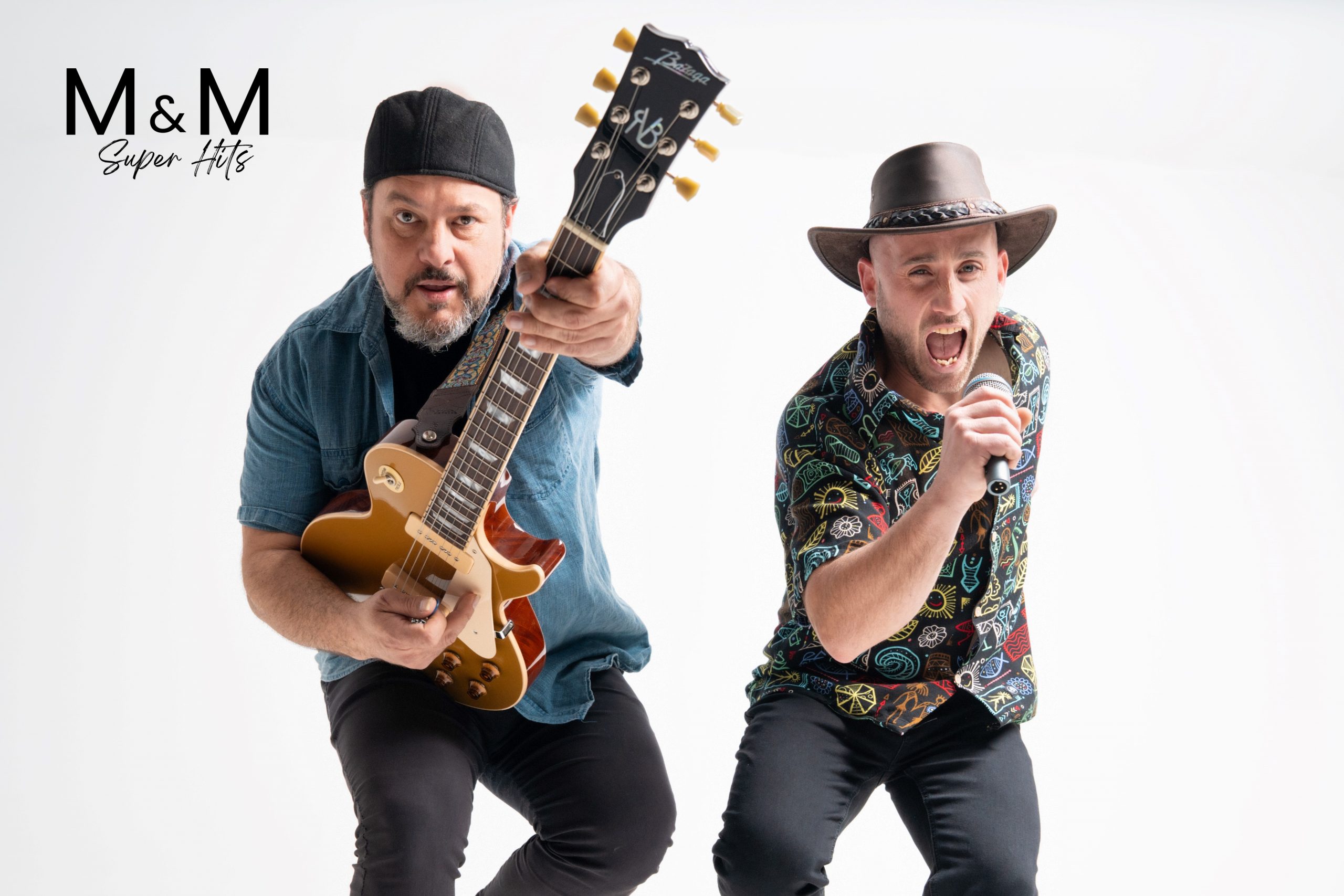 M&M SUPER HITS - GRUP DE VERSIONS PER FESTES